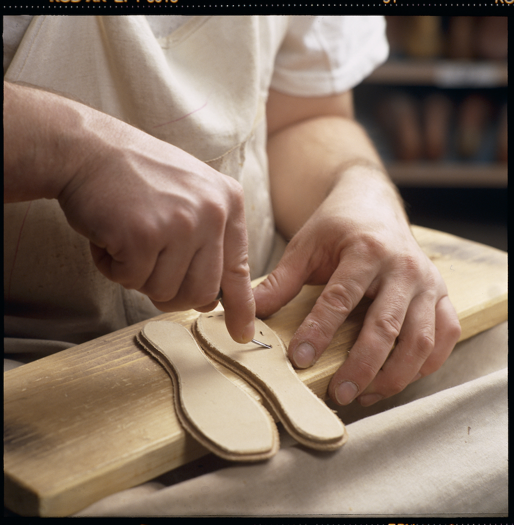 R-class: Who is the Manufacturer with the Most Pointe Shoe Models ...